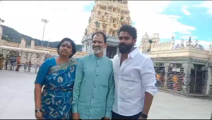 Actor Raghavendra Rajkumar, family members visit MM Hills, offer ...