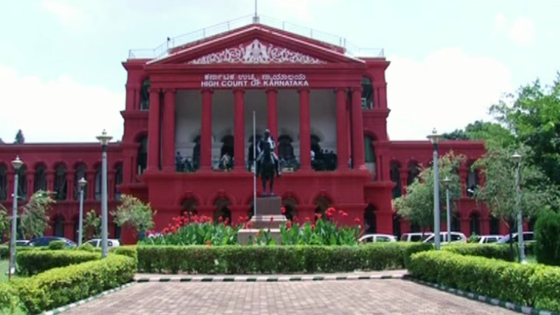 Karnataka High Court stays FIRs against Amit Malviya, Arnab Goswami ...