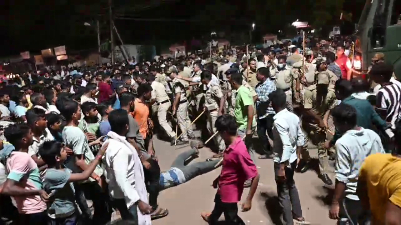 Murgod villagers demand govt land for last rites of fallen soldier ...