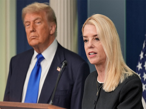 Trump defends US Attorney General Bondi amid MAGA fans backlash over ...